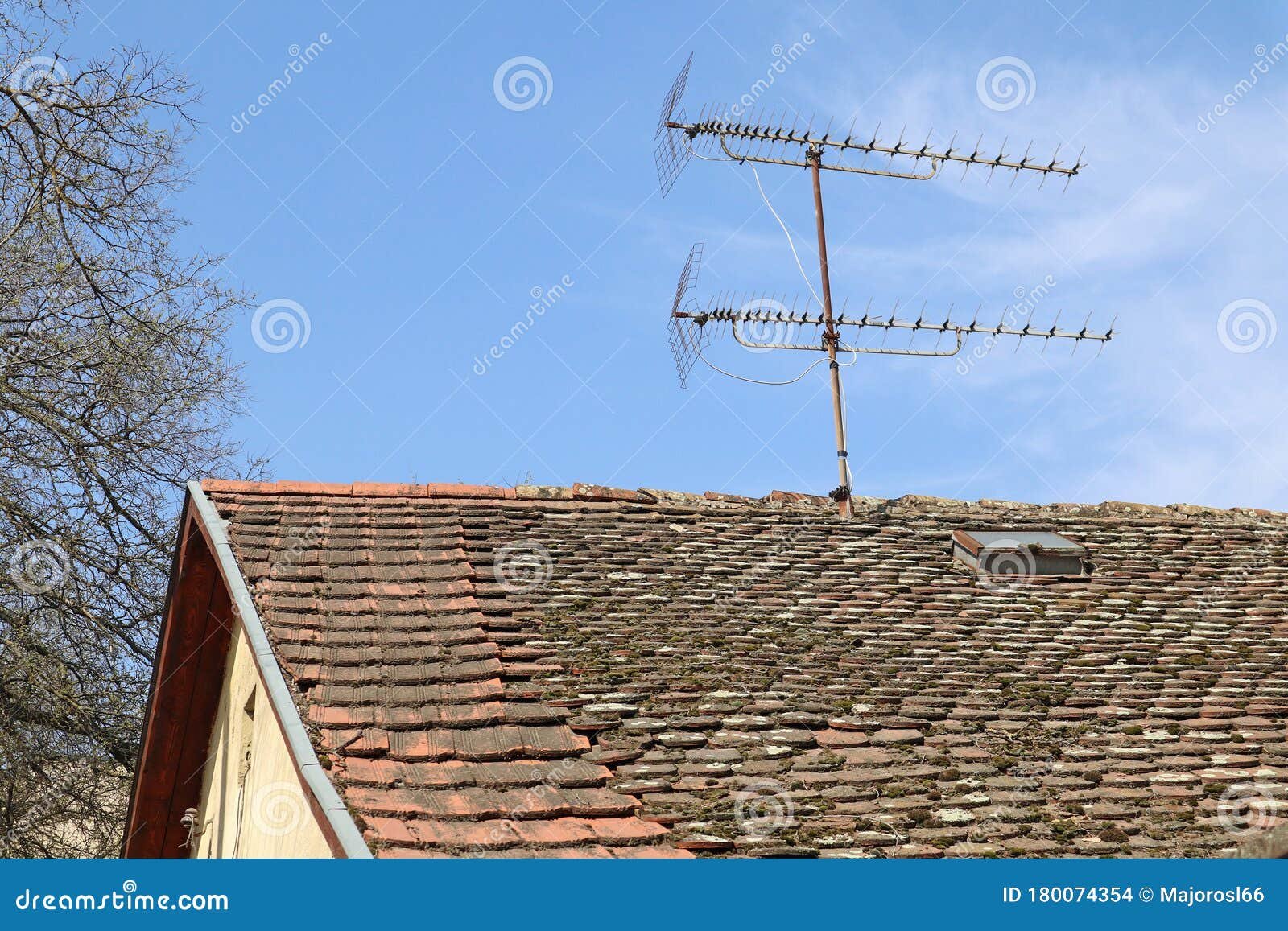 Cómo puedo ver televisión sin necesidad de tener cable